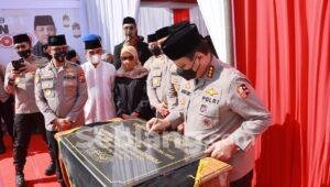Waka Polri Letakkan Batu Pertama Pembangunan Masjid di Kediri